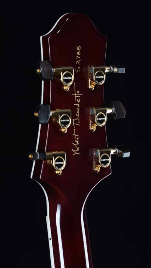 Lefty Espresso Bravo | Benedetto Guitars