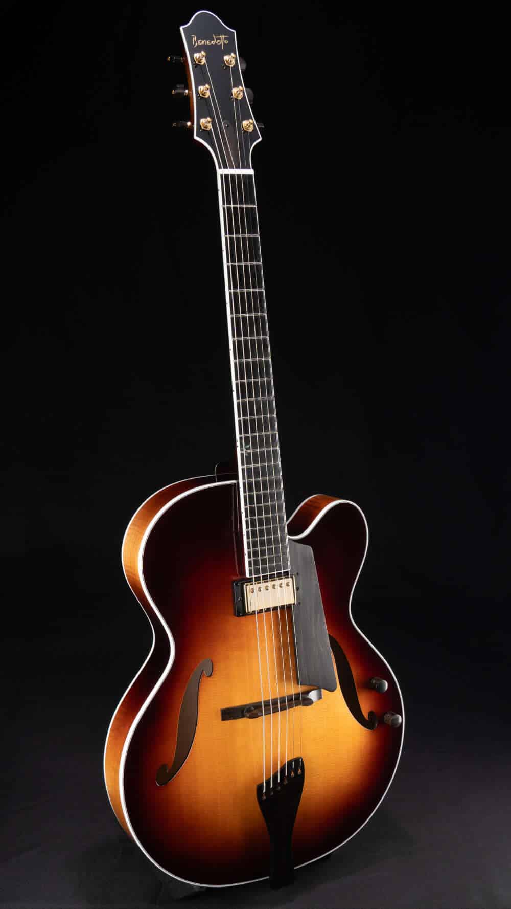 Antiqueburst Bravo | Benedetto Guitars